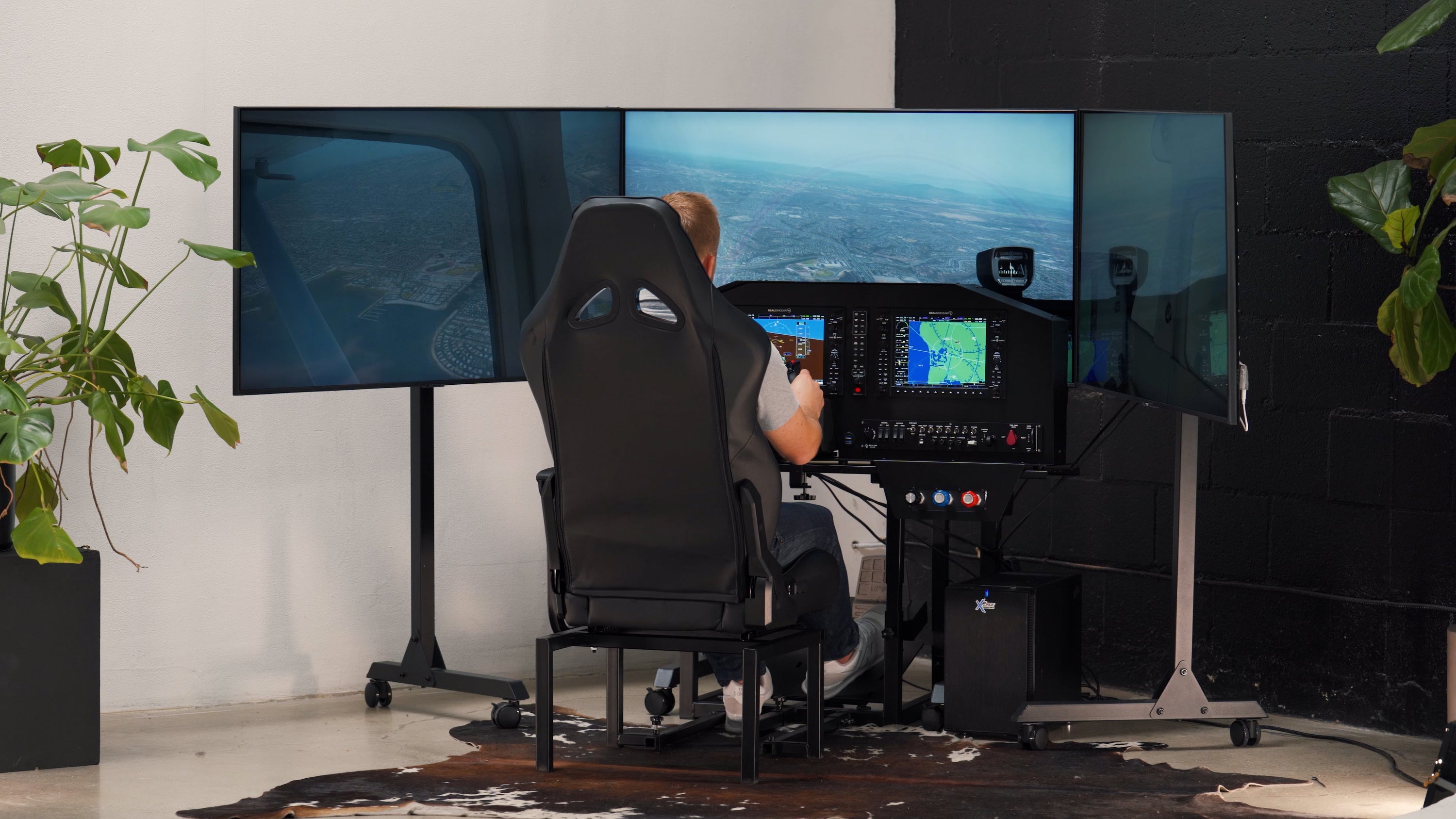 G1000 Simulator With The Best Flight Sim Controls – RealSimGear.com